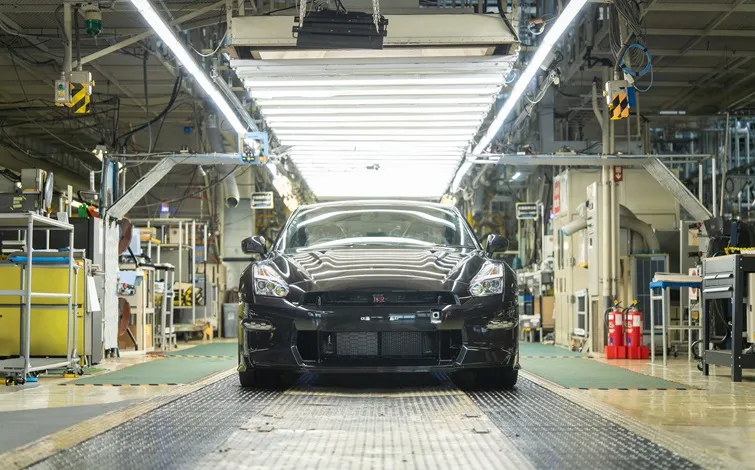 Last GT-R rolls off the assembly line | CarolinaFirearmsForum